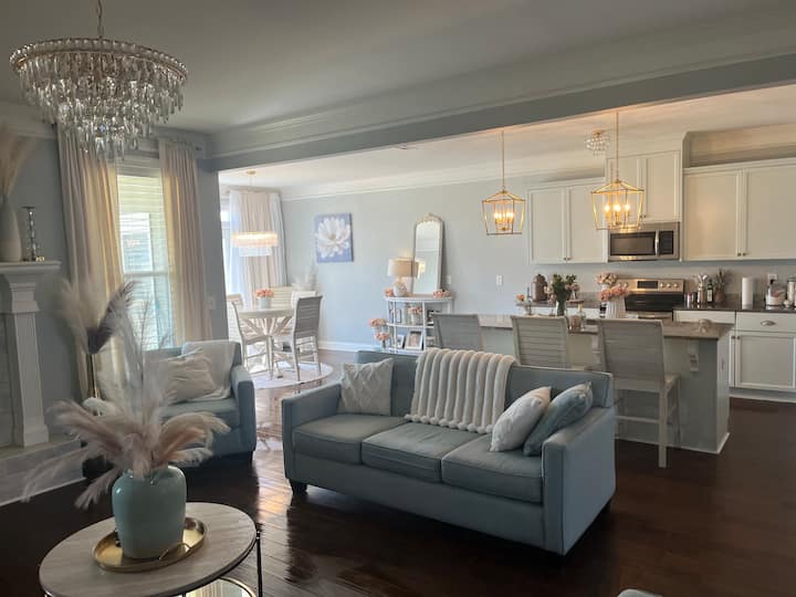 Spacious Elegance - Harlem, GA