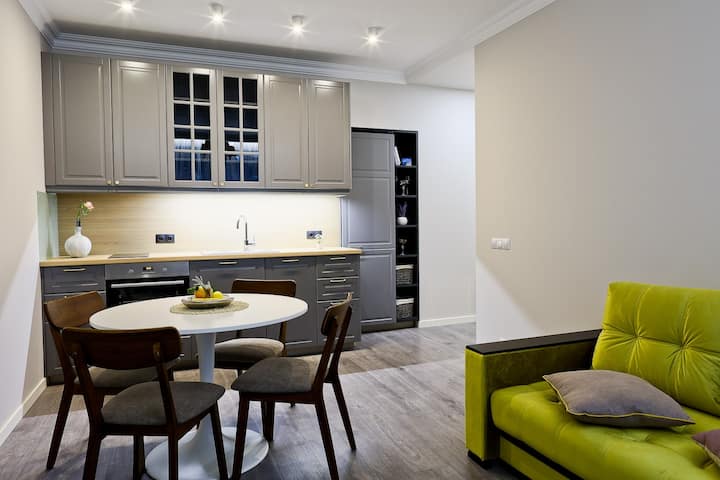 Elegant Apartment - Riga