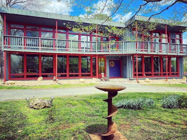 Spacious Afton Estate: Brew Ridge Trail W. Firepit - Wintergreen