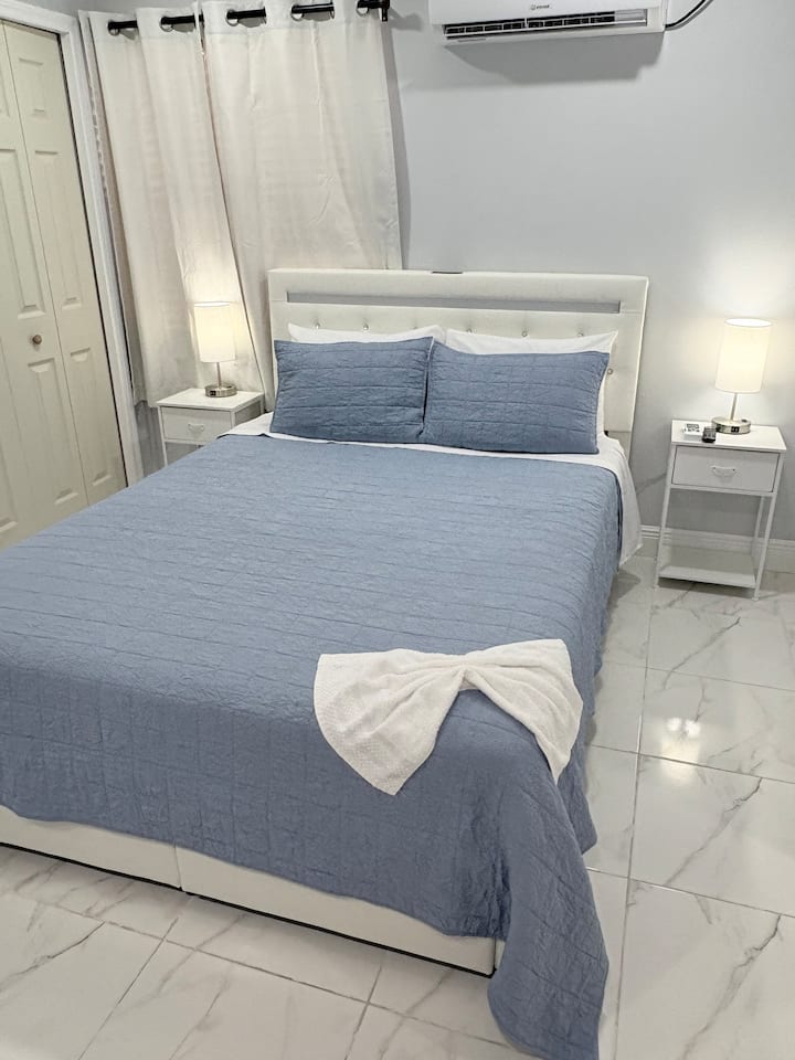 Dulce Hogar - Tampa, FL