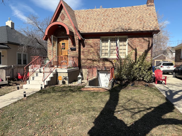Charming 1 Bedroom In Sugarhouse - Salt Lake City, UT