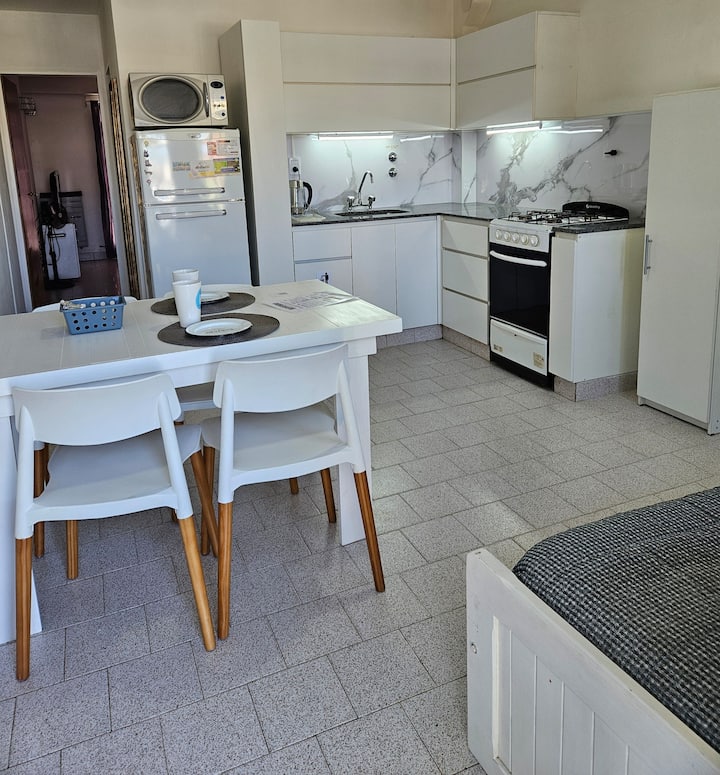 Mi Hogar, Tu Hogar - Centenario