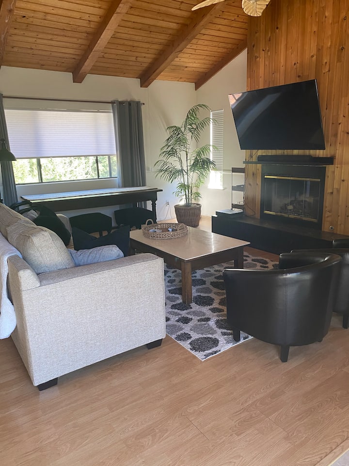 Paradise In Somis
(Camarillo) - Camarillo, CA