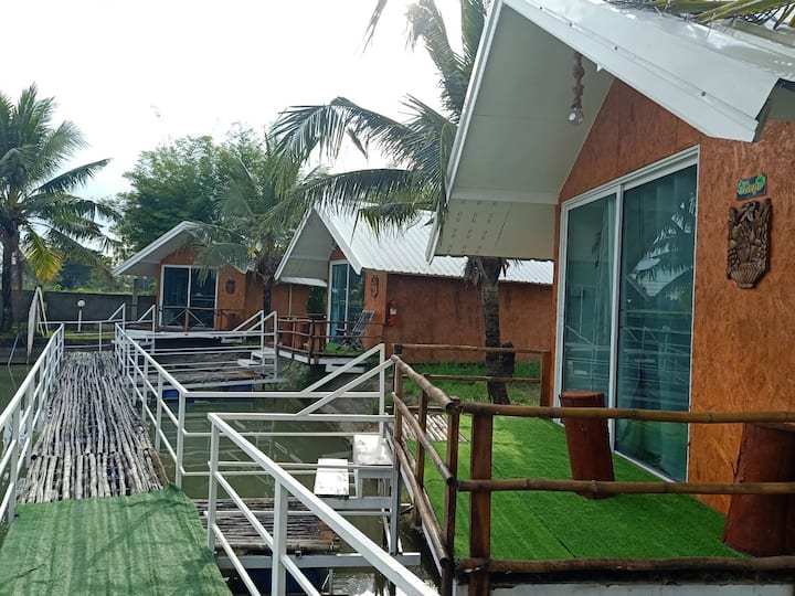 บ้านริมน้ำสงบเงียบริมทุ่ง - Chiang Mai, Thailand