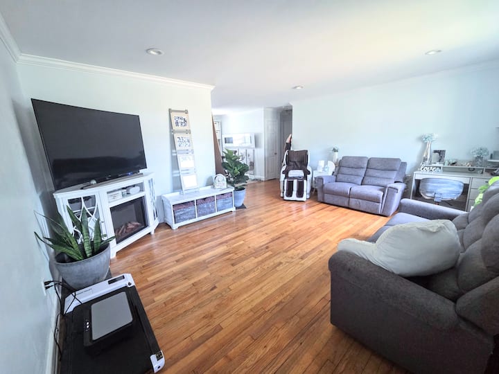 1 Bedroom Beach Getaway - Point Pleasant, NJ