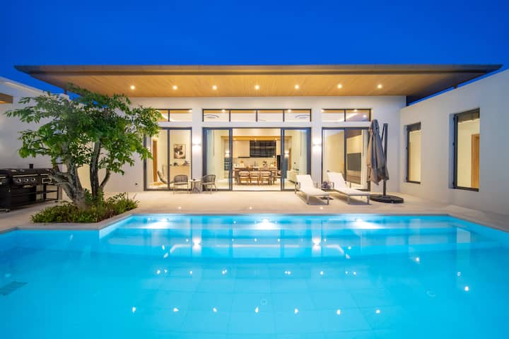 99/26 Mouana Breeze Maikhao New 4br Pool Villa - Nai Yang