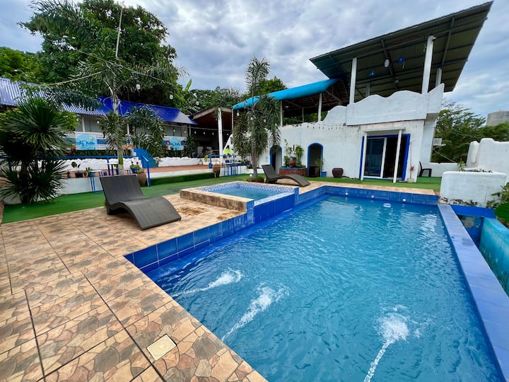 Sez Villa Beach Resort - Bataan