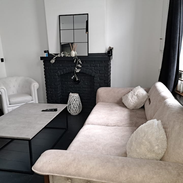 Maison De Ville Cosy Confortable - Charleroi