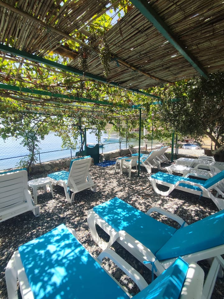 "Yücel Baba Apart" Denize 30mt. Kiralık Ev - Bozburun