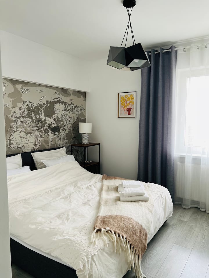 3 Bed Apt. By The Park,close To The Center - Katowice