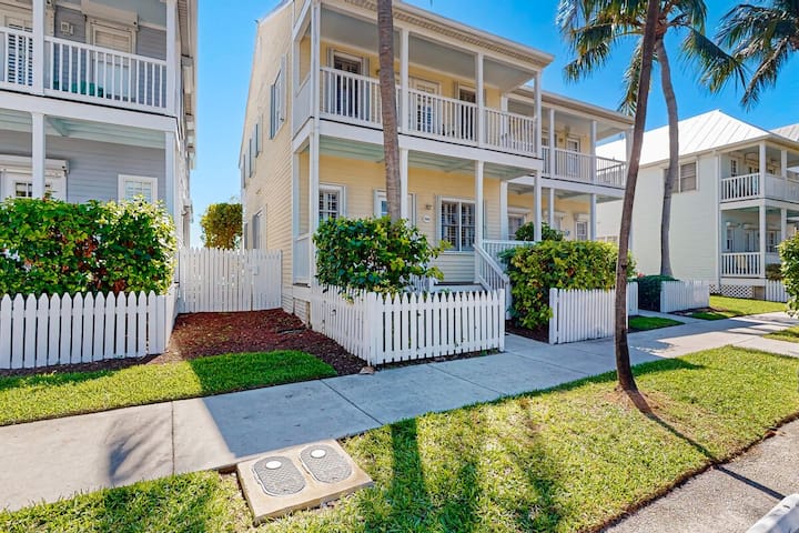 Coastal Bliss Villa 7080: Waterfront W/views - Long Key, FL
