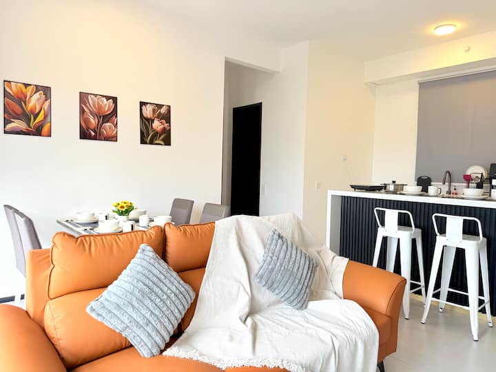 Urban City View 3r2b 5-6pax Cozy Sofa & Netflix - Penang