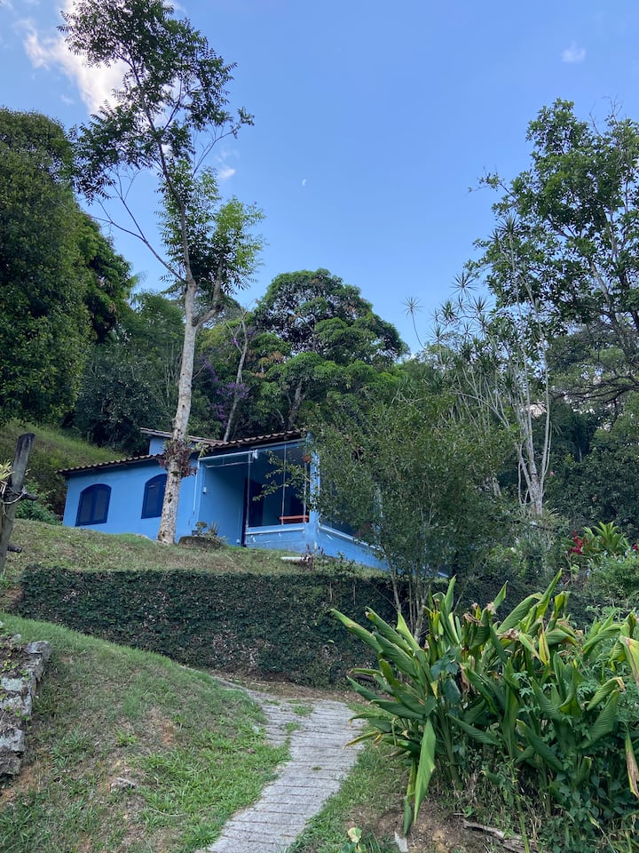 Casa Azul No Pé Da Serra Rj - Duque de Caxias