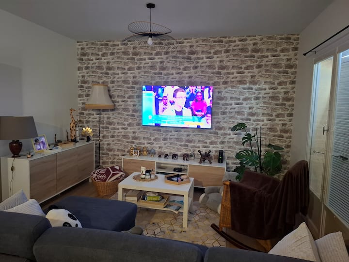 Maison Rénovée Chaleureuse - Montluçon