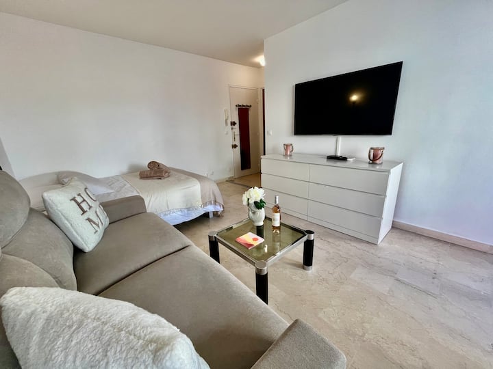 Studio, Emplacement Central - Cannes