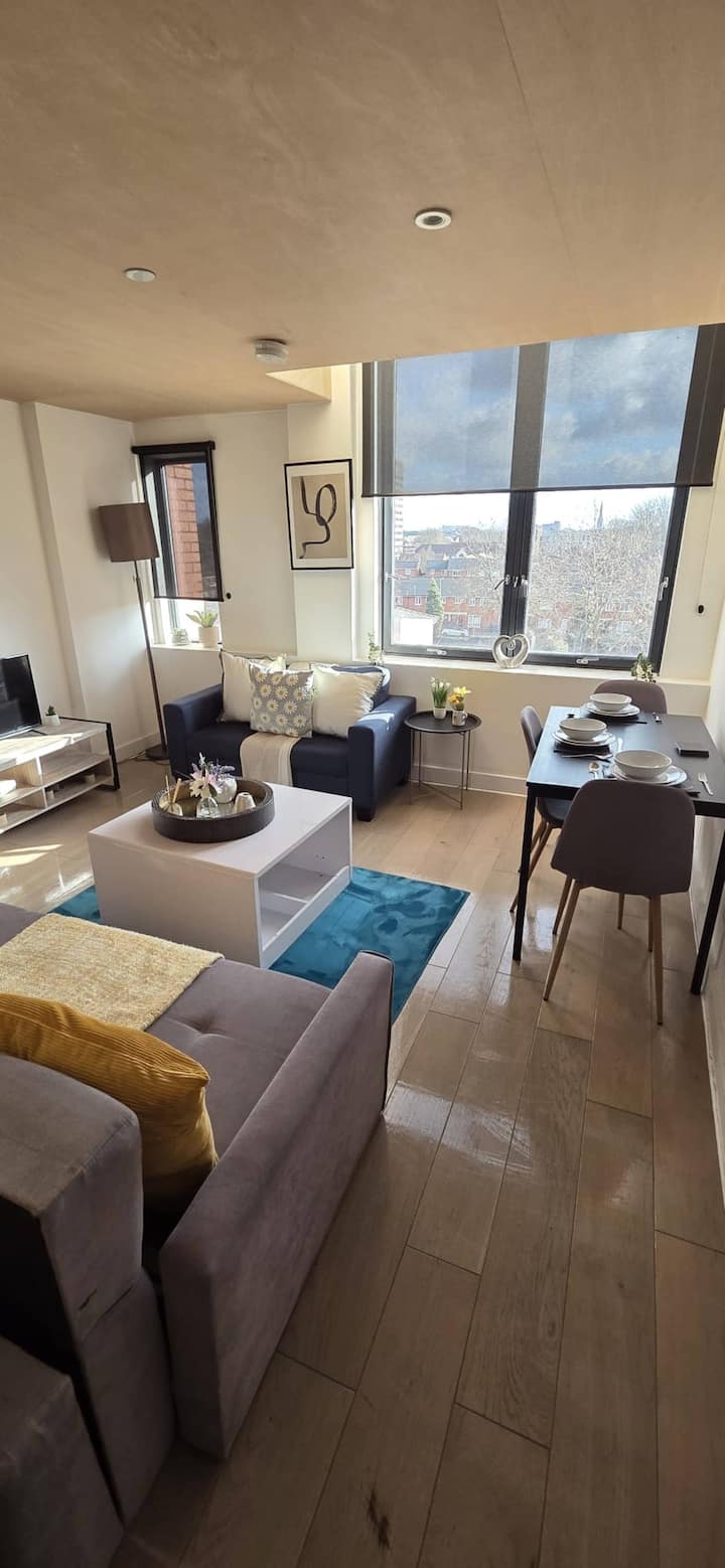 Modern 2bedroom Apartment | Fast Wifi | Sleeps 5 - Manchester