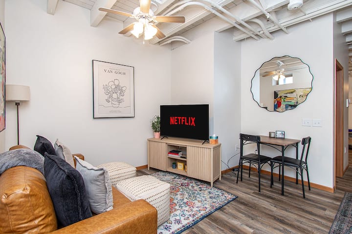 Downtown I Keyless Entry I Smart Tv I Free Parking - Fargo, ND