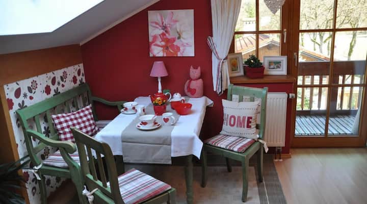 Ferienwohnung Mit Schlossblick Und Balkon - Schwangau