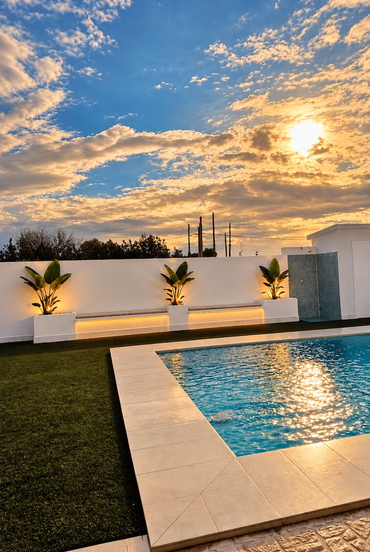 Piscina Todo Privado Barbacoa Cerca  Sevilla
C.3 - Coria del Río