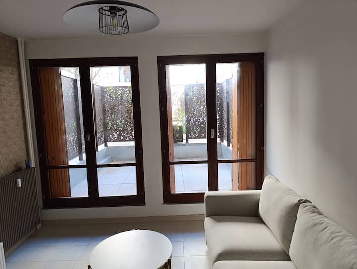 Studio Cosy Clim + Terrasse( Rue Thiers) - Avignon