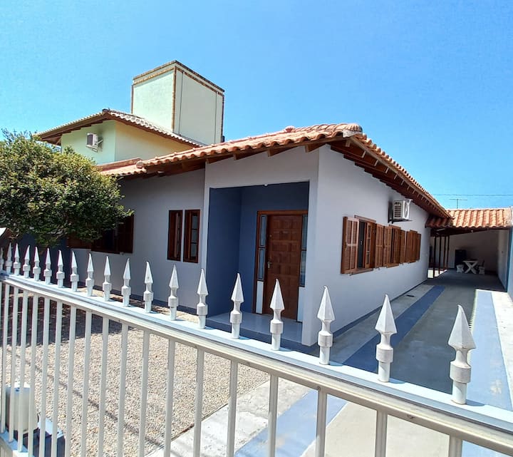 Casa De Praia Campeche Bem Localizada 11 Hospedes. - Florianópolis