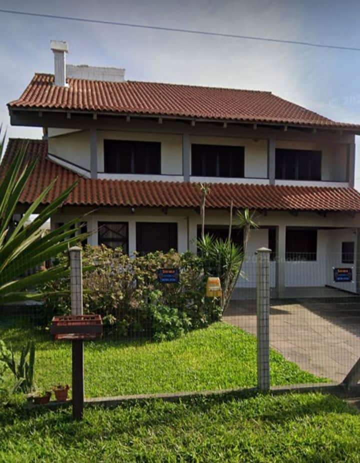 Refúgio Dos Sonhos A Apenas 100m Do Mar! - Tramandaí