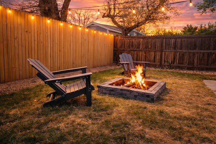 Arvada 4bd Retreat • Fire Pit + Walk To Olde Town - Arvada, CO