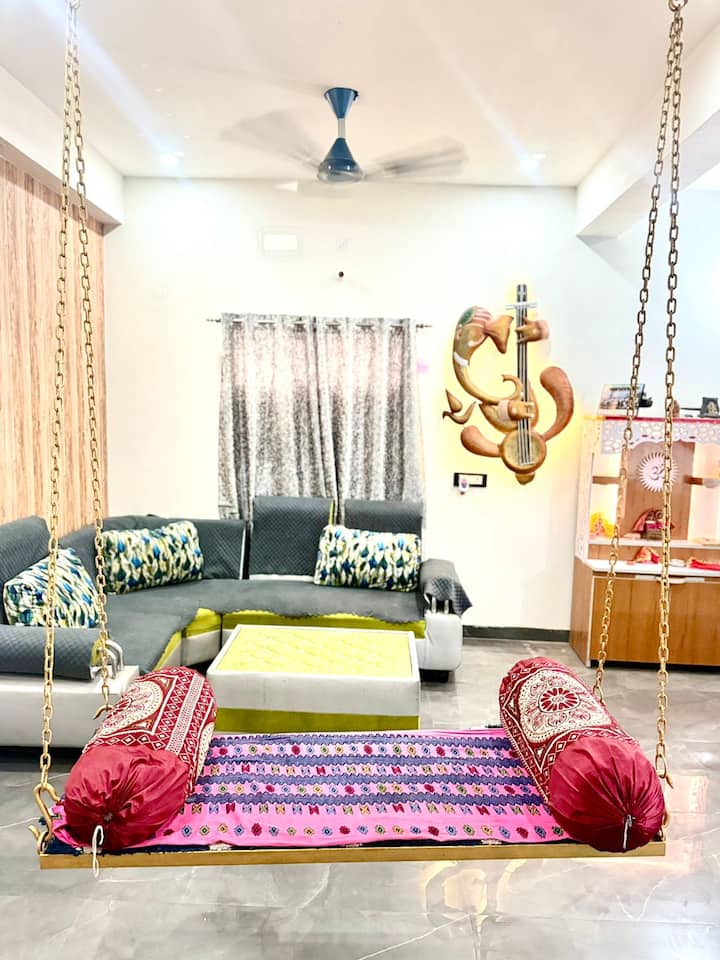 1. Duplex- Spacious Villa For Friends & Family - Patna