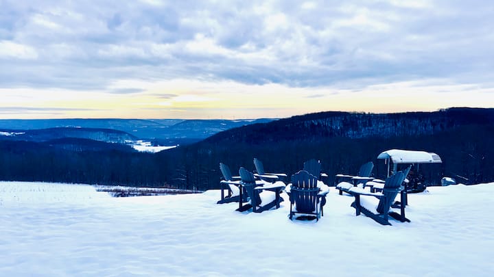 Naples Lodge - Hunt Hollow 6m / Bristol Mt. 15m - Naples, NY