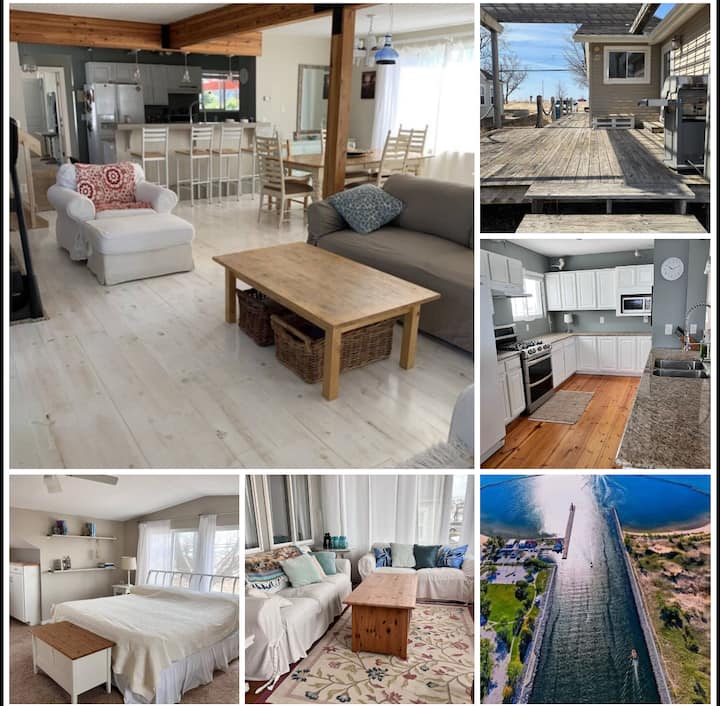Gorgeous Lake Michigan Home! - Muskegon, MI