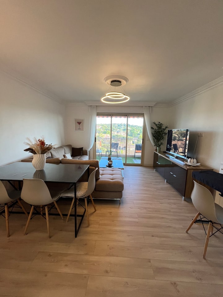 3 Chambres, Rénové, Climatisé, 4km Du Festival - Le Cannet