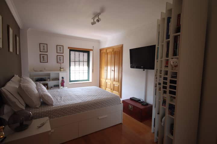Cozy Private Deluxe Room For 2 - Cascais