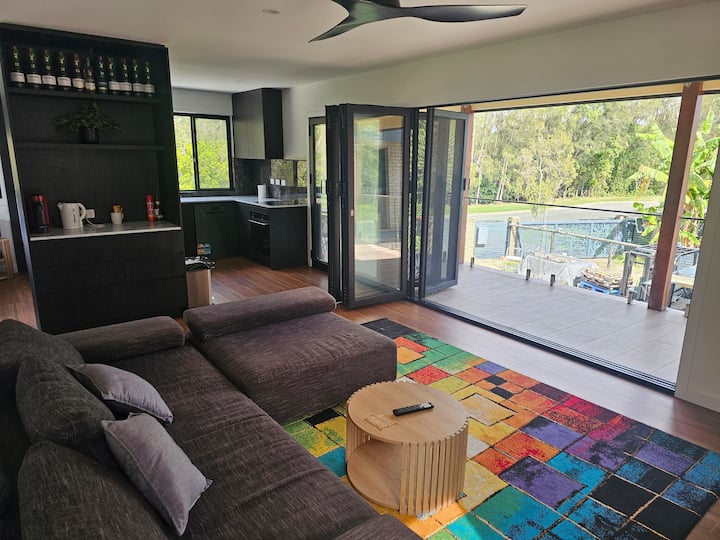 Luxury Studio Apt Near Movie World, Wet N Wild - Gold Coast