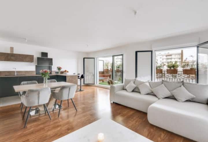 Magnifique Appartement éQuipé Proche Paris - ibis Paris Porte de Clichy Centre