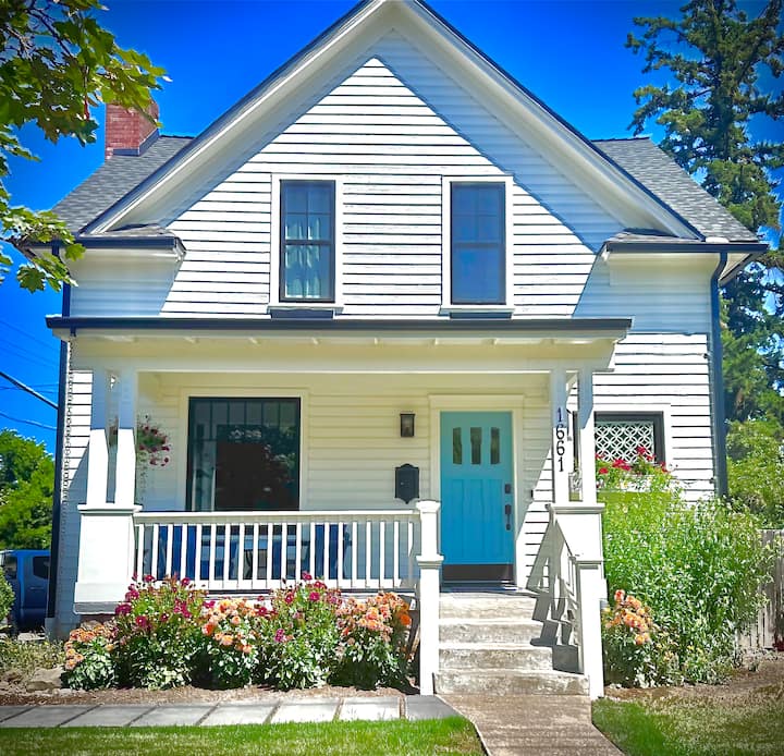 Prime Campus Area- 5br Includes 2 Suites +3 1/2 Ba - Eugene, OR