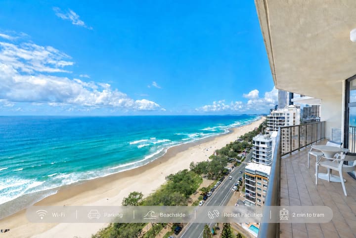 Oceanfront Beach View 2br W/parking & 2 Min Tram - Surfers Paradise
