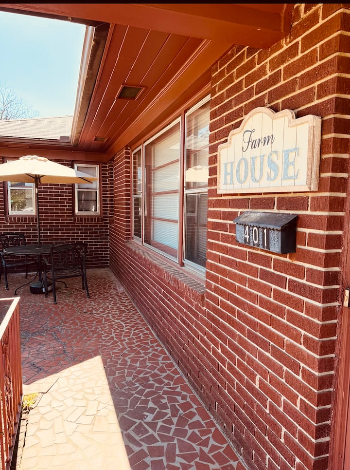The Farm House On Adams - Sumter, SC