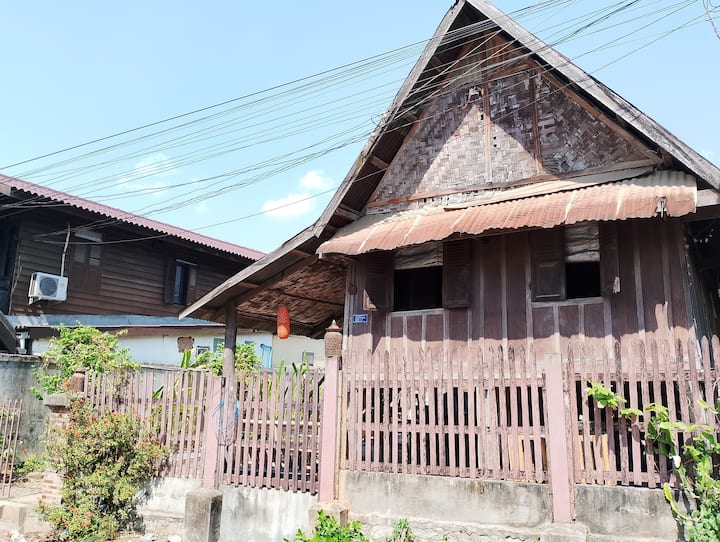 Mali's Grandma House - Luang Prabang