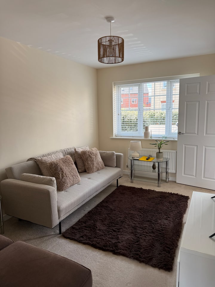 Trent View - New House In Branston, Staffordshire - Staffordshire