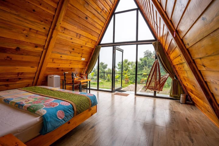 A Frame Cottage With Luxury - Nainital