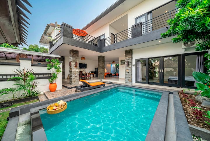 Brand New Villa, 3bdr, Rooftop View, Seminyak - Denpasar