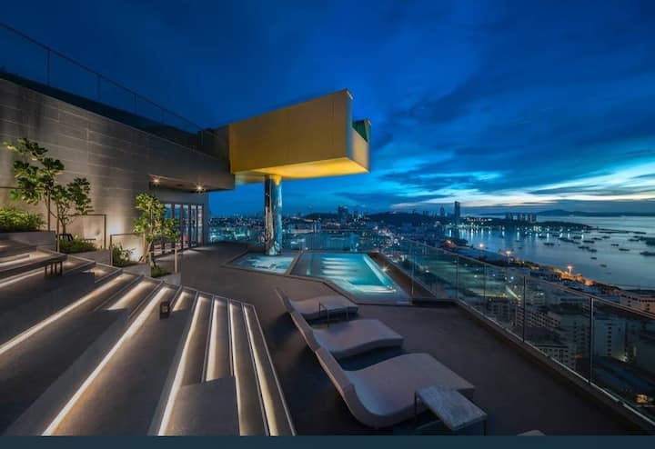 Edge Central Pattaya Vip Condo - Pattaya City