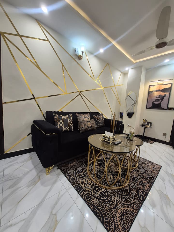 Cozy + Central | Luxe Heaven | Johar Town - Lahore