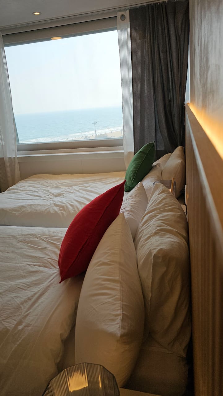 Coco  Busan Beach - Busan