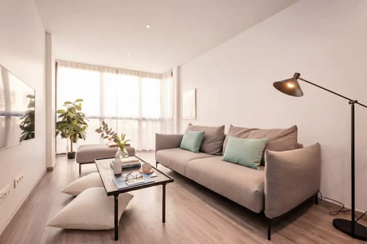 Great 2 Bedroom Apartment Close Plaza España 5ppl - Sant Just Desvern