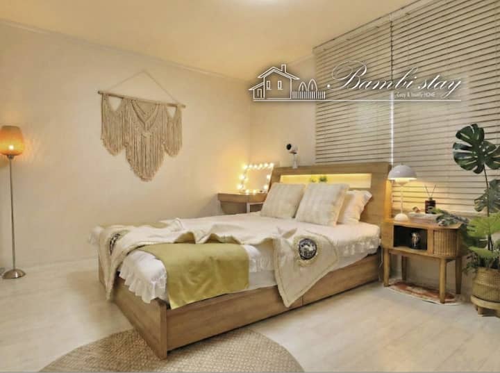 [부산교통중심]•1,3호선•동해선•해운대•광안리•서면•3룸•지하철 도보3분•빔프로젝트 - Busan