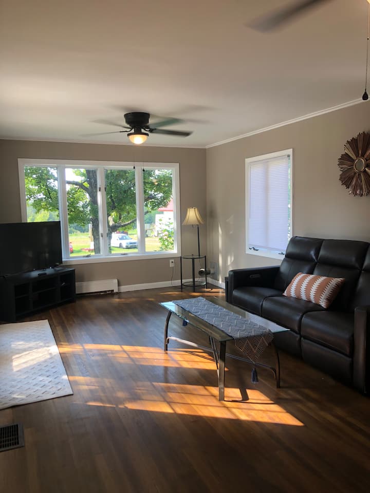 3 Bedroom Lake Access - Presque Isle, ME