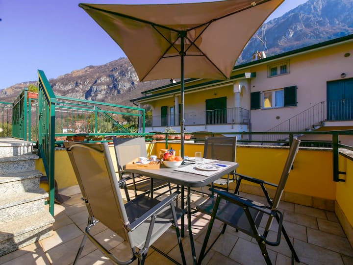 Maisonnette Romantic Attic-terrace-a/c-garage - Varenna