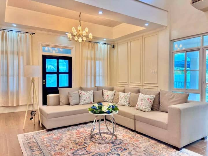 Exclusive Private Villa - Subic