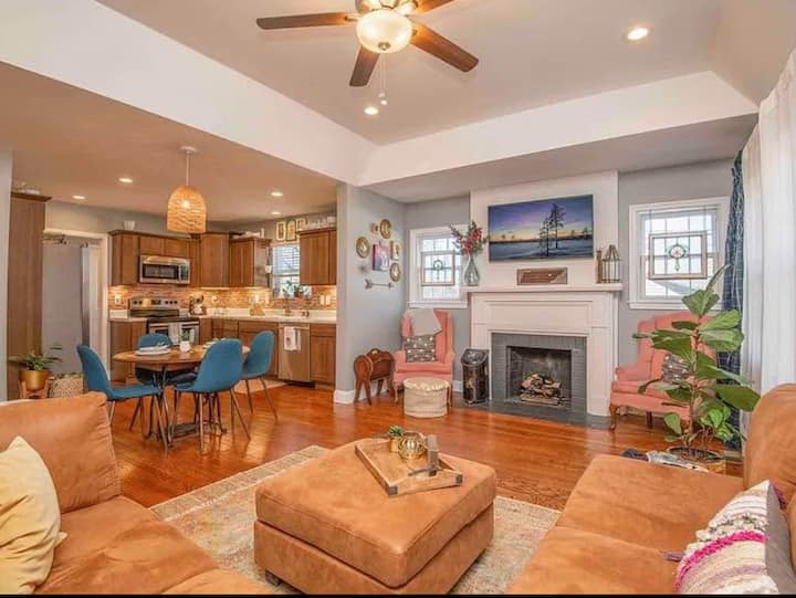 Welcome To Lulu's Cozy Cottage W/ King Bed - Knoxville, TN